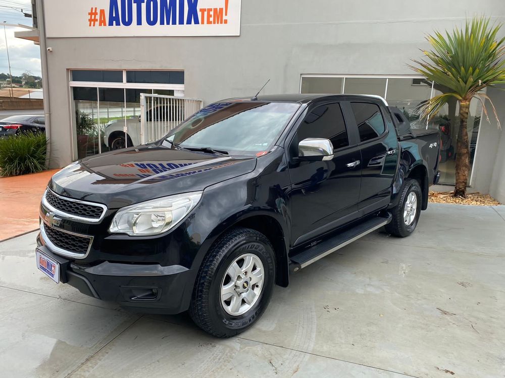Chevrolet S10 Pick-Up LT 2.8 TDI 4x4 CD Diesel Diesel 4 portas, câmbio Automático em Medianeira ...