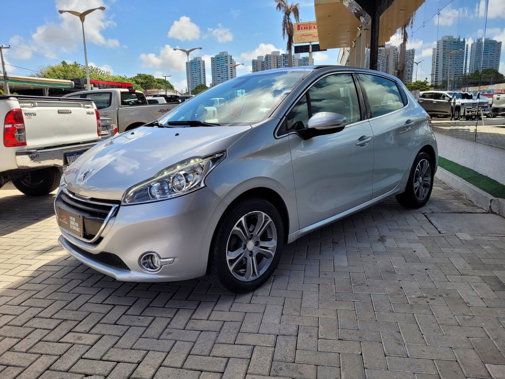 Peugeot 208 Griffe 1.6 Flex 16V 5p Aut. Flex 4 portas, câmbio ...