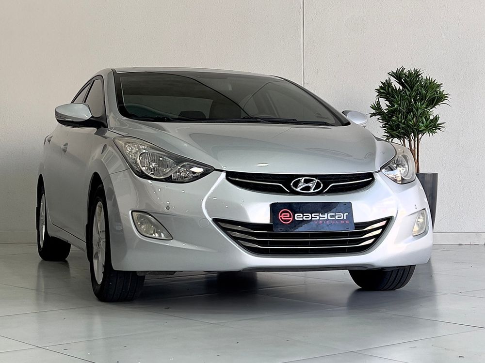Hyundai Elantra GLS 2.0 16V Flex Aut. Flex 4 portas, câmbio Automático ...