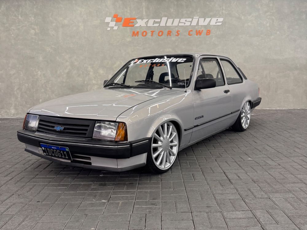 Chevrolet Chevette L / SL / SL/e / DL / SE 1.6 Gasolina 4 portas, câmbio Manual em Curitiba ...