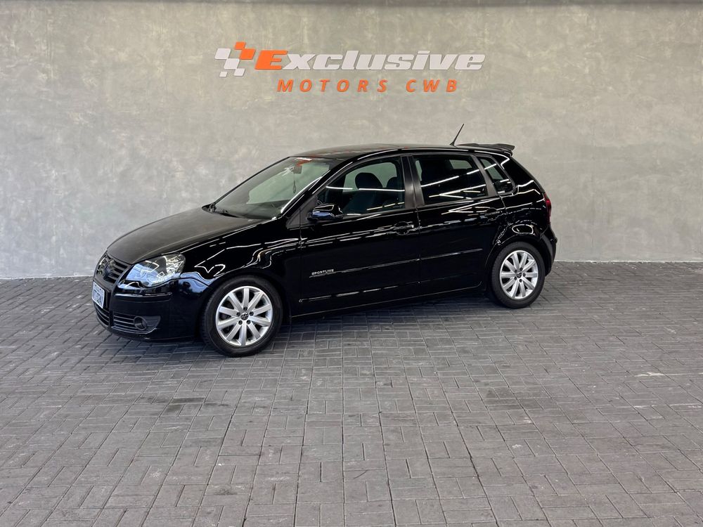 VolksWagen Polo SPORTLINE 1.6 Mi Total Flex 8V 5p Flex 4 portas, câmbio Manual em Curitiba ...