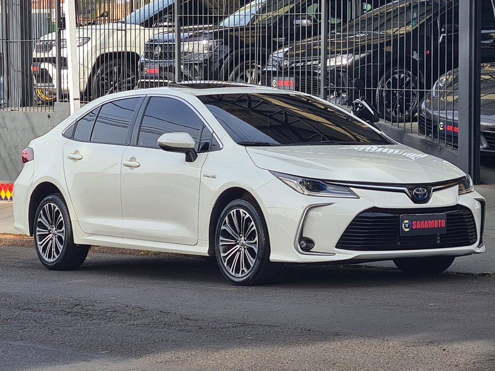 Toyota Corolla Altis Prem. Hybrid 1.8 Flex Aut Gasolina e Elétrico 4 ...