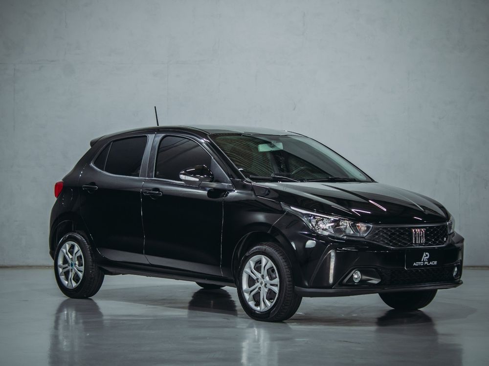 Fiat ARGO DRIVE 1.0 6V Flex Flex 4 portas, câmbio Manual em São José dos Pinhais - Auto Place Motors