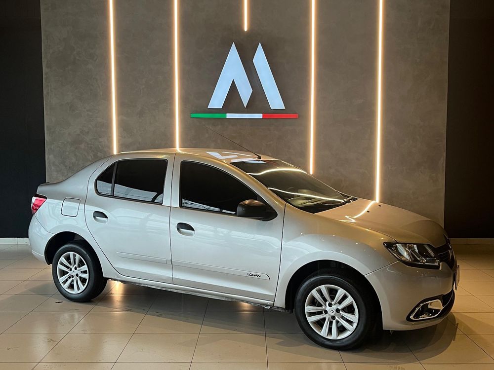 Renault LOGAN Authentique Flex 1.0 12V 4p Flex 4 portas, câmbio Manual ...