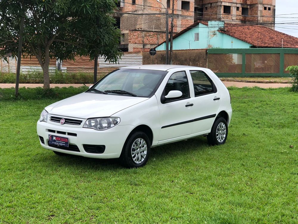 Fiat Palio Celebration 1.0 Fire Flex 8V 4p Flex 4 portas, câmbio Manual ...