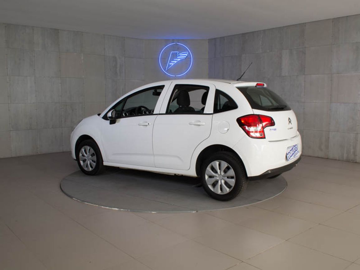 Citroën C3 Attraction 1.6 Flex 16V 5p Aut.Flex 4 portas, cambio ...