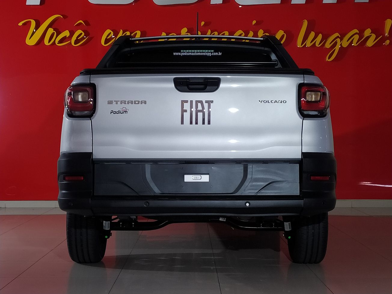 Fiat Strada Volcano 1.3 Flex 8V CD Flex 4 portas, câmbio Manual em ...