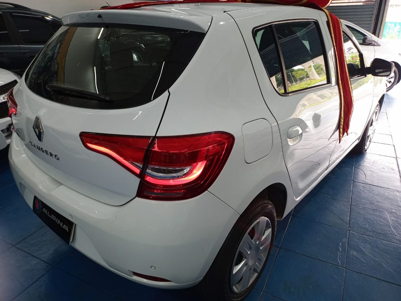 Renault SANDERO Zen Flex 1.0 12V 5p Mec.Flex 4 portas, cambio Manual em ...