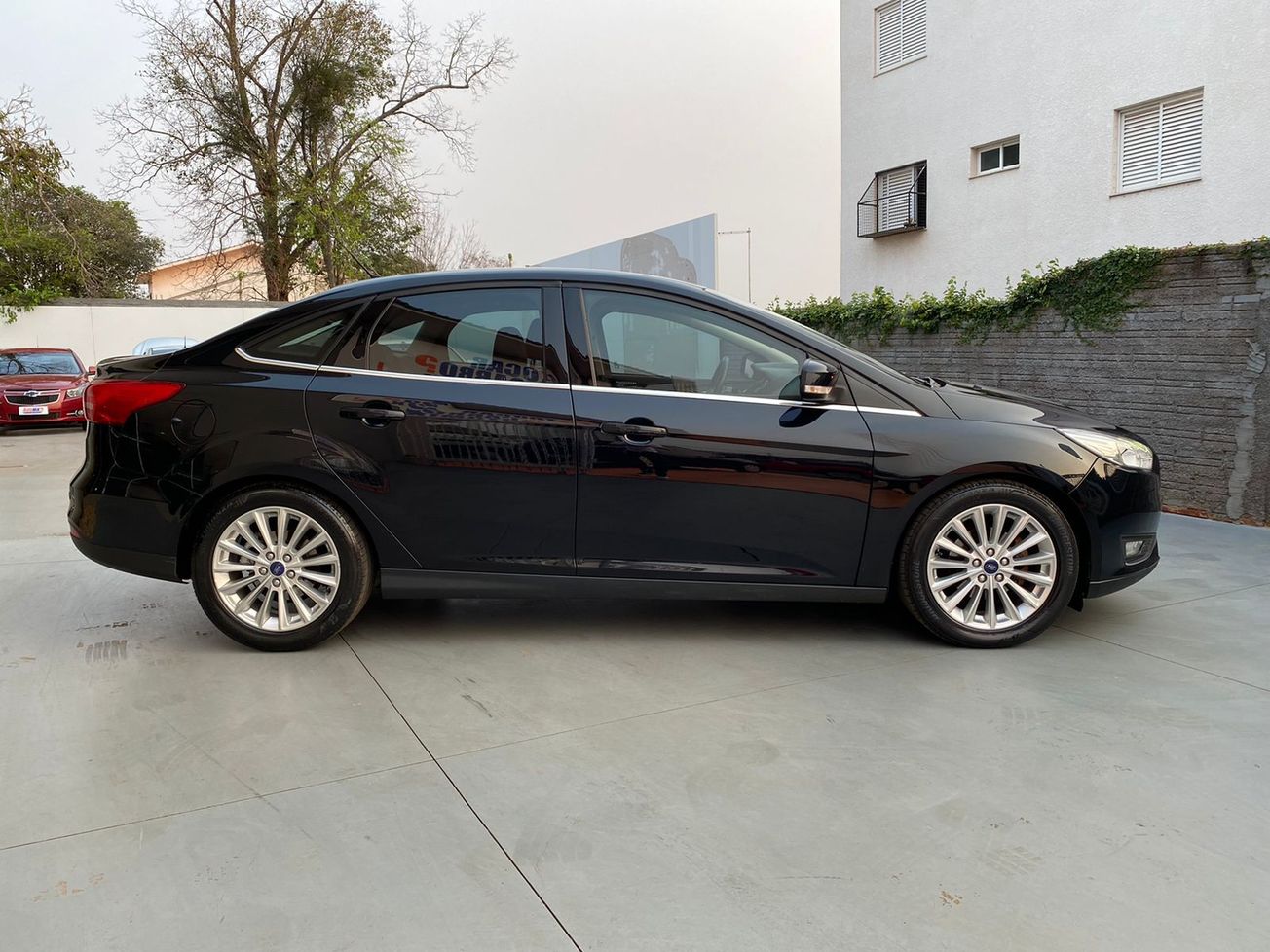 Ford Focus Fastback TIT./T.PLUS 2.0 Flex Aut. Flex 4 portas, câmbio ...