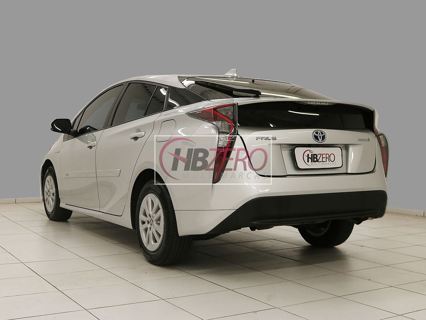 Toyota PRIUS Hybrid 1.8 16V 5p Aut. Gasolina e Elétrico 4 portas ...