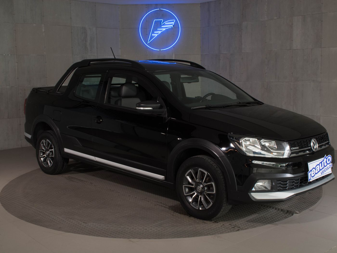 VolksWagen Saveiro CROSS 1.6 T.Flex 16v CDFlex 2 portas, cambio Manual ...