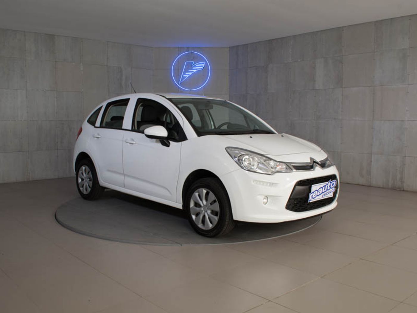 Citroën C3 Attraction 1.6 Flex 16V 5p Aut.Flex 4 portas, cambio ...