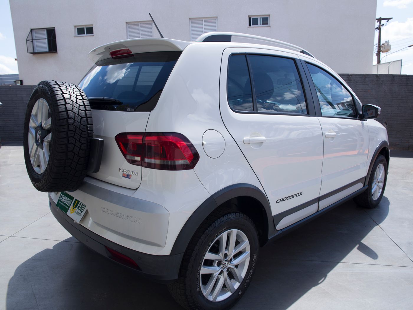 VolksWagen CROSSFOX I MOTION 1.6 T. Flex 16V 5pFlex 4 portas, cambio ...