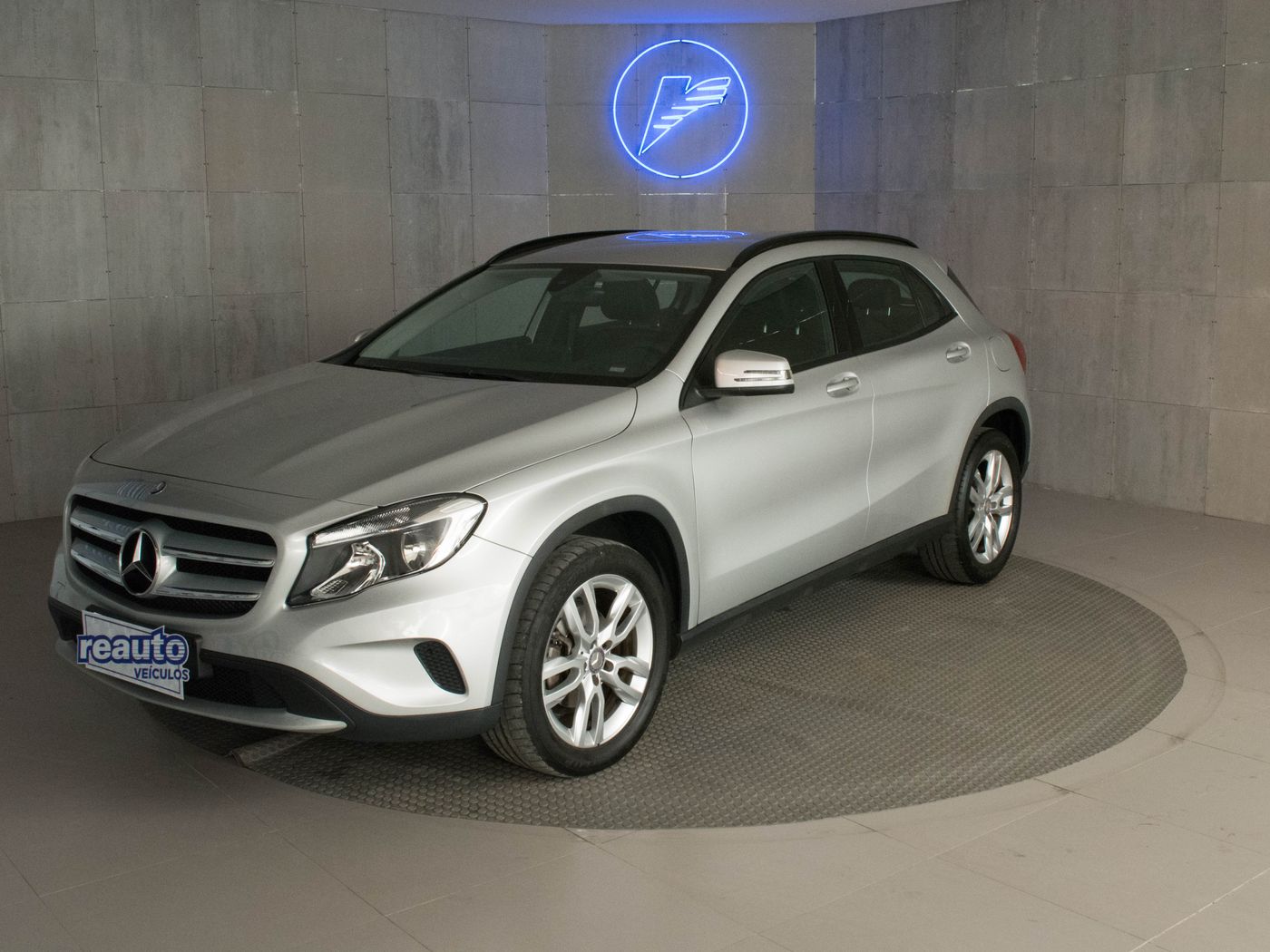 Mercedes GLA 200 Style 1.6 TB 16V/Flex Aut.Flex 4 portas, cambio ...