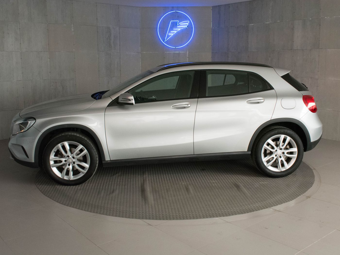 Mercedes GLA 200 Style 1.6 TB 16V/Flex Aut.Flex 4 portas, cambio ...