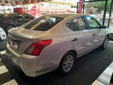 Nissan VERSA V-DRIVE 1.0 12V Flex Mec. Flex 4 portas, câmbio Automático ...