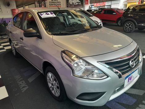 Nissan VERSA V-DRIVE 1.0 12V Flex Mec. Flex 4 portas, câmbio Automático ...