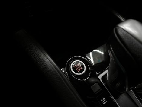 Nissan KICKS SL 1.6 16V FlexStar 5p Aut. Flex 4 portas, câmbio ...