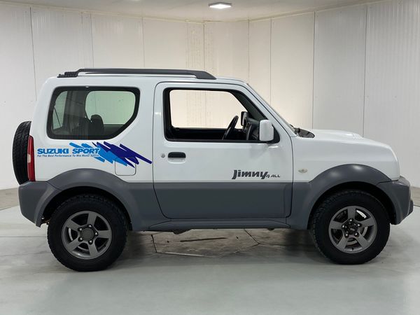 Suzuki Jimny Wide/ Jimny/4ALL 1.3 16V Gasolina 2 portas, câmbio Manual ...