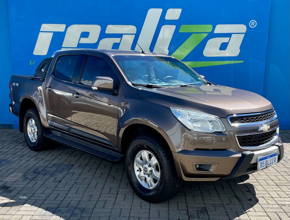 Chevrolet S10 Pick-Up LT 2.8 TDI 4x4 CD Diesel Diesel 4 portas, câmbio Manual em Guarapuava ...