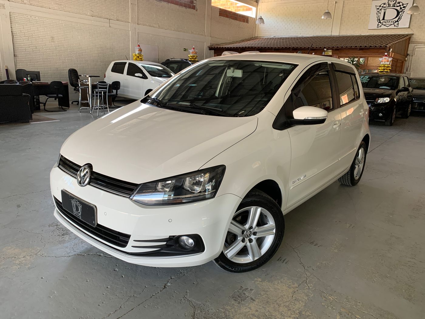 VolksWagen Fox Comfortline 1.0 Flex 12V 5p Flex 4 Manual 11879 em ...