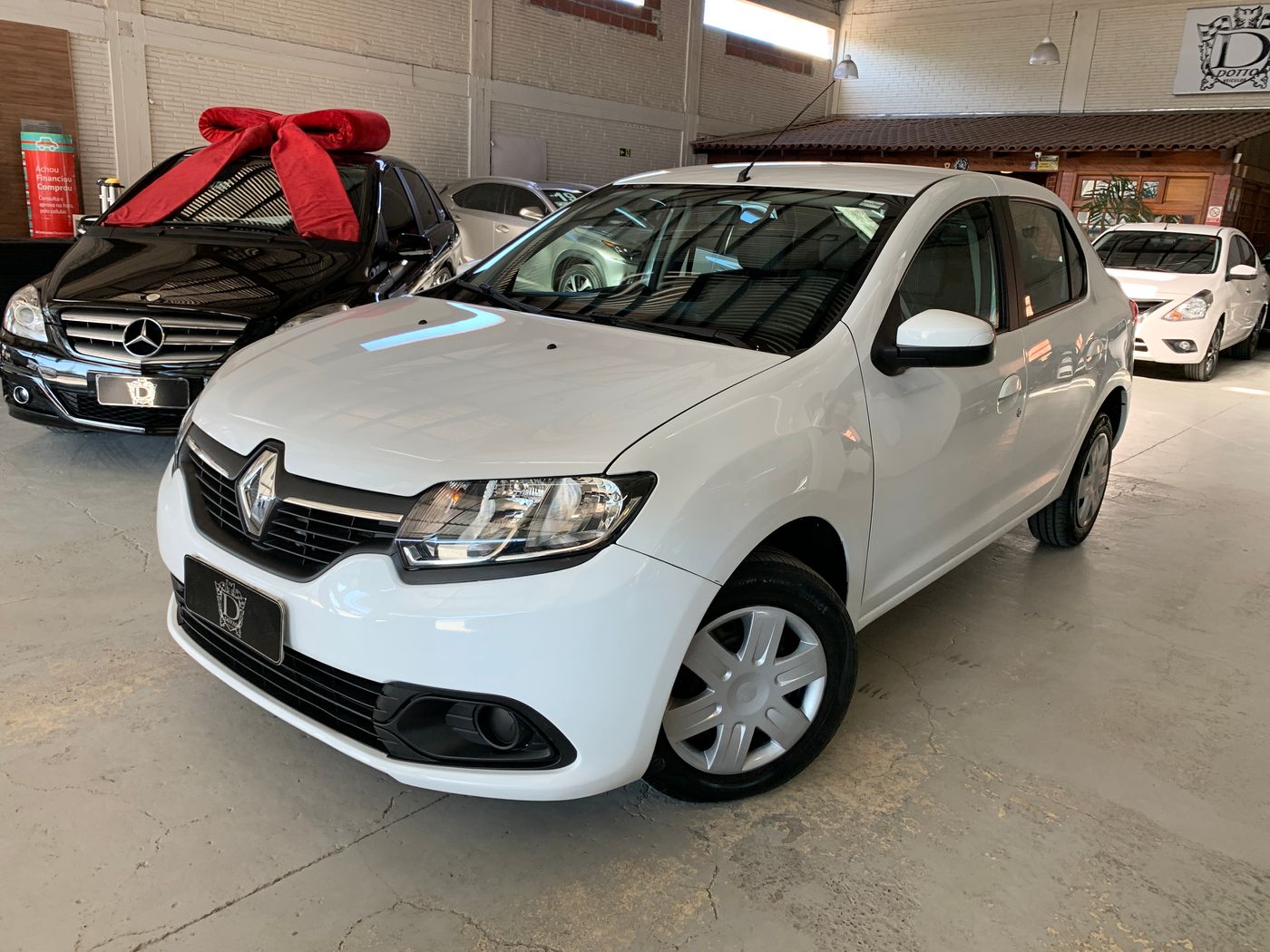 Renault LOGAN Expression Hi-Flex 1.6 8V 4p Flex 4 Manual 11068 em ...